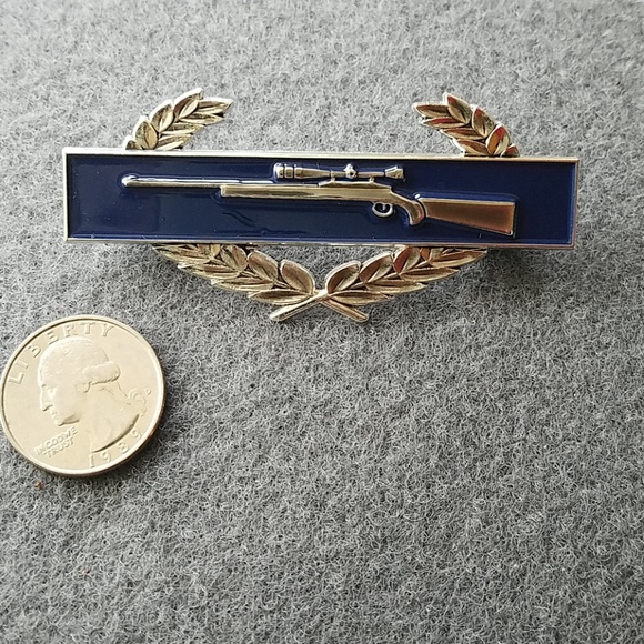 Heroes.com | Accessories | Combat Sniper Badge Enamel Pin Nwot | Poshmark